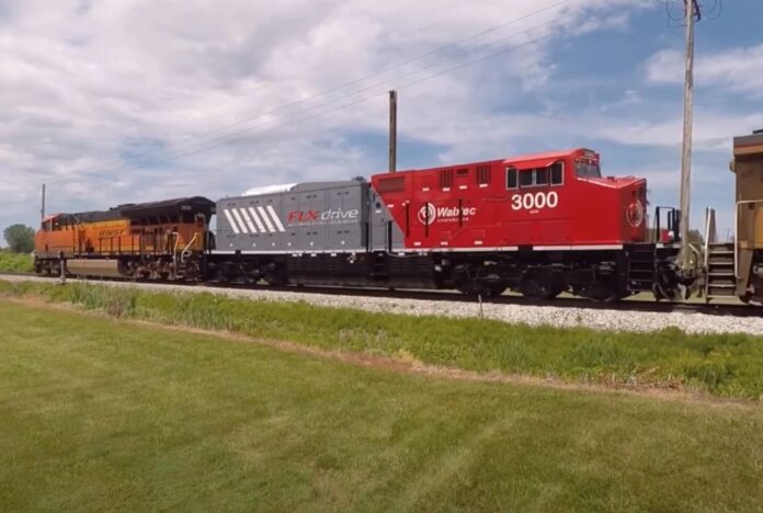 The first battery-electric freight train unveiled - Leakshare